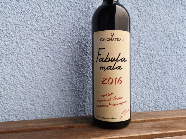 Chichateau, Fabula mala, 2016. (crno) – Dnevnik vinopije